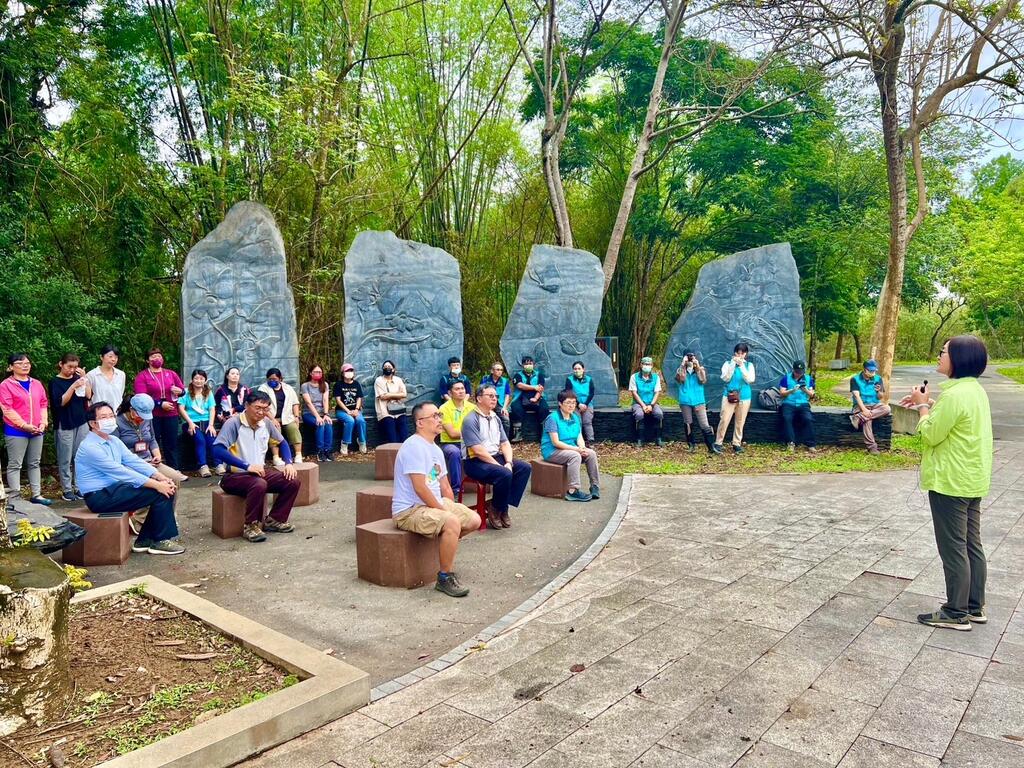 Maolin Scenic Area Administration and Pingtung Forest District Office ...